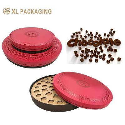 China Gepersonaliseerde half ronde papieren cadeaubon met invoegbare recycleerbare starre dozen met gouden folie embossing mat laminaat glanzend Te koop