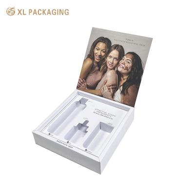 Cina Scatole cosmetiche personalizzate di qualità superiore Disegni personalizzati Materiali di lusso per il trucco e la cura della pelle Carta da stampa bianca Scatola di carta cosmetica Scatola di imballaggio a chiusura magnetica con EVA in vendita