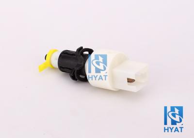 Cina 82483047 FIAT/ALFA ROMEO elevano il commutatore di luce dei freni con controllo di motore in vendita