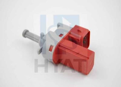China Interruptor da luz do freio de veículo para MAZDA/FORD OE 55 32 205 /1 024 901/1 066 de 389 à venda
