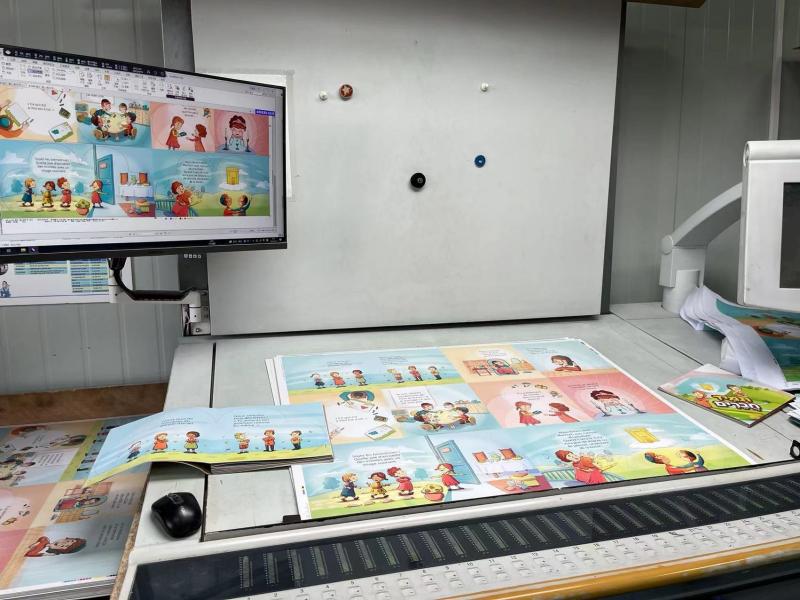 Fornitore cinese verificato - Foshan colorings paper packinging Co.,Ltd
