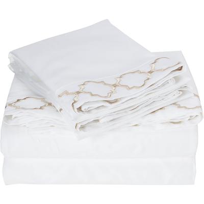 Cina Lenzuola da letto ricamata in microfibra super morbida, set full size 4pcs, fresca e traspirante. in vendita