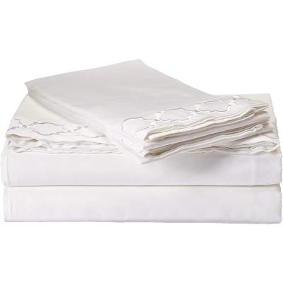 Cina Lenzuola da letto ricamata in microfibra super morbida, set full size 4pcs, fresca e traspirante. in vendita