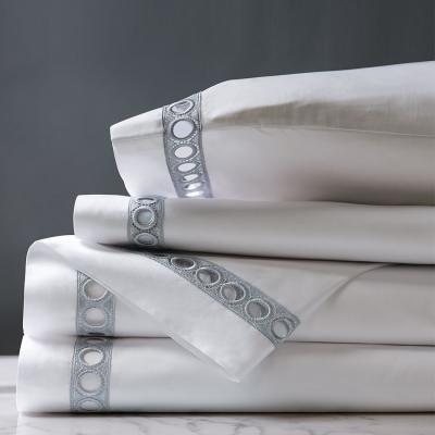 Cina La biancheria da letto più economica 100% poliestere microfibra pizzo gomma di lusso biancheria da sposa set 3/4pcs in vendita