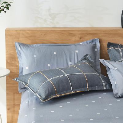 Cina 100% tessuto di poliestere King Size biancheria da letto Set con copertura di copriletto e lenzuola piatta in vendita