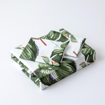 China Set de roupa de cama africana de quarto com 300tc de contagem de fios e impressão personalizada de padrões de folhas à venda