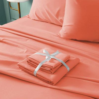 China Set de roupas de cama ultra fina com alta contagem Folha macia 4 peças para casa em cores personalizadas à venda