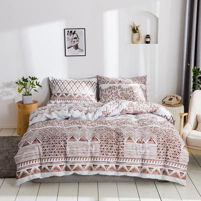 Cina Copertina di copertina stampata in poliestere Set a quattro pezzi personalizzato per la vostra soddisfazione e comfort in vendita