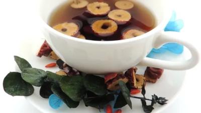 China Premium Maca Root Herbal Tea with Fructus Jujubae and Rhizoma Polygonati for Male Vitality and Nourishment for sale