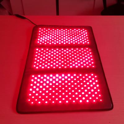 Cina involucro infrarosso fotodinamico di terapia di luce rossa di 792pcs LED PDT in vendita