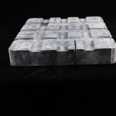 Cina grado Materiale refrattaria assicura una superficie liscia e piatta nei mobili refrattarie per la produzione di mattoni in vendita