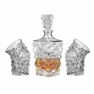 China Whiskey Decanter Aerator – 710ml Crystal Oxygenating Carafe for Bulk Wholesale & Custom Branding for sale