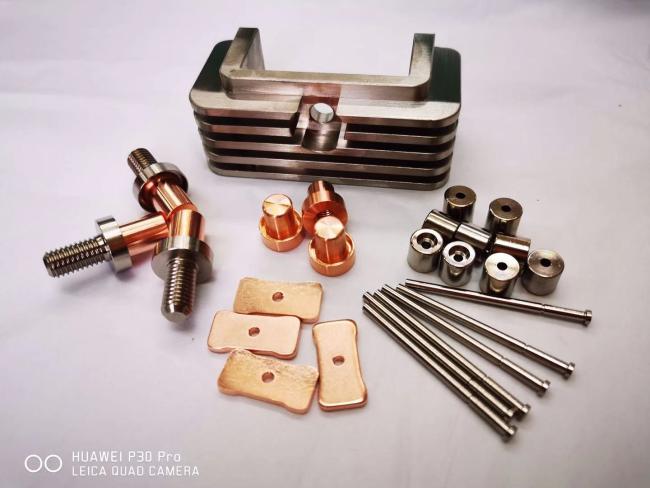 High precision CNC machined auto parts in stainless steel