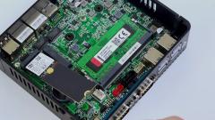X30G  Intel J6412 Industrial Mini PC With 2 LAN 2 COM
