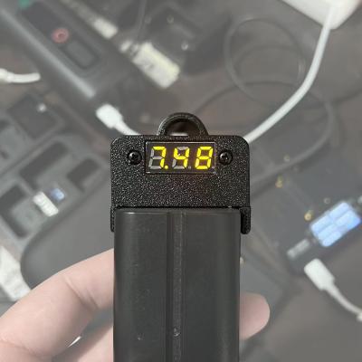중국 Alvins NP-F Battery Tester Battery Checker for Sony NP F550| F750| F970 Battery Instant Read LCD Voltage Display Battery Tester 판매용