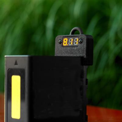 중국 Alvins NP-F Battery Tester Battery Checker for Sony NP F550| F750| F970 Battery Instant Read LCD Voltage Display Battery Tester 판매용