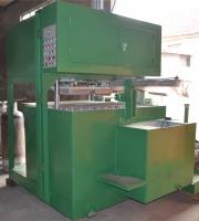 China Disposable Paper Egg Tray Making Machine 1000pcs/h for sale