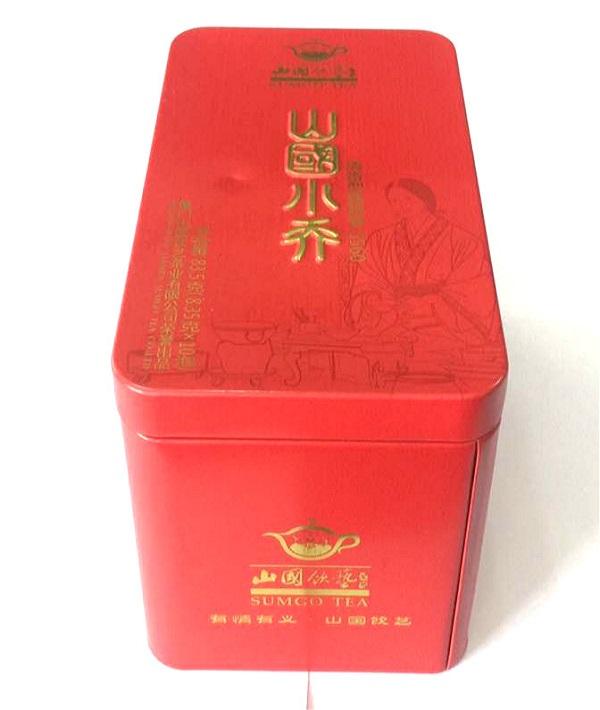 Close-up of embossing effect on tea tin box