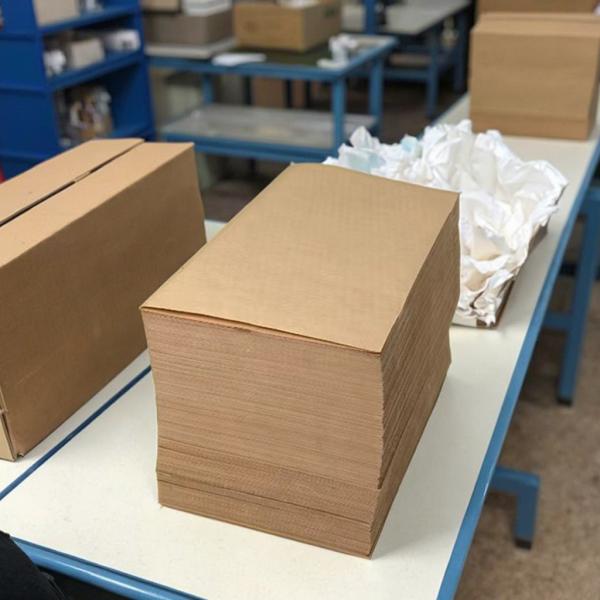 Quality Biodegradable Brown Kraft Paper Handcrafted Gift Cardboard Packaging Offset for sale