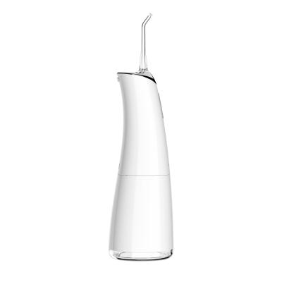 Cina 4 modalità di lavoro 300ml Electric Jet Cordless Portable Water Flosser Pulizia orale in vendita