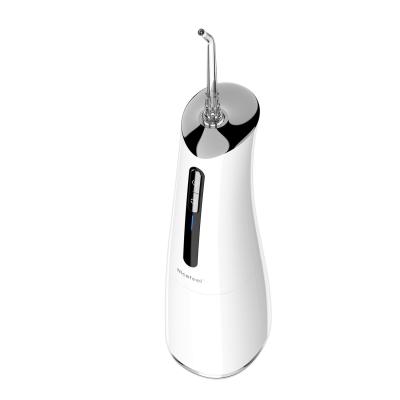 Cina 4 modalità di lavoro 300ml Electric Jet Cordless Portable Water Flosser Pulizia orale in vendita