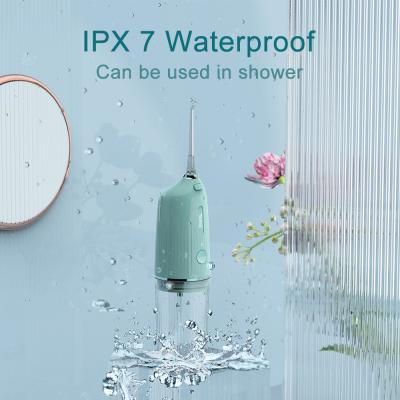 China FC3920 het Mondelinge Water Jet Water Flosser van de stijl130ml IPX7 USB Kabel Te koop