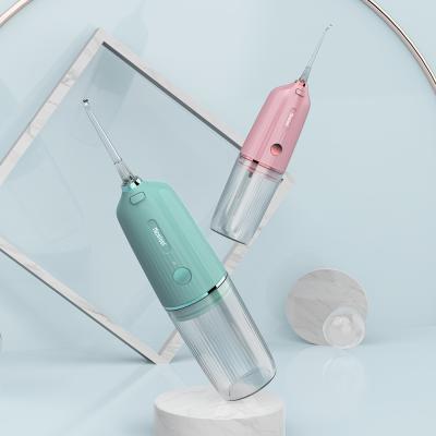 中国 注文色USB再充電可能なNicefeel口頭Irrigator 販売のため
