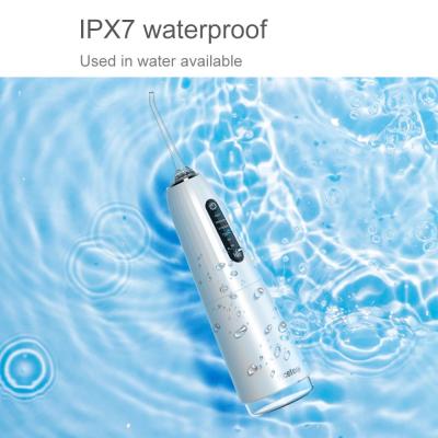 Cina acqua portatile Flosser IPX7 del serbatoio di acqua 300ml con la funzione di DIY in vendita