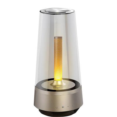Cina Musica che gioca l'altoparlante dell'atmosfera della fiamma della lampada BT4.2 dell'altoparlante di Bluetooth in vendita
