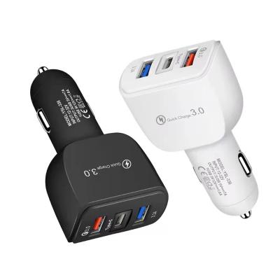 Cina Telefono di ForMobile dei porti del caricatore 3 dell'automobile di QC3.0 5V 7A 12V 1.8A USB in vendita