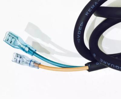 Cina 2 1 femminile assemblaggi cavi elettronici maschii, cavo del cablaggio del cavo di 560mm in vendita