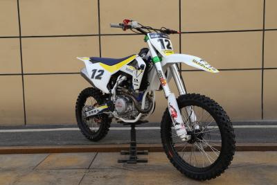 Cina Doppio freno a disco Potente motore Dirt bike 250cc in vendita