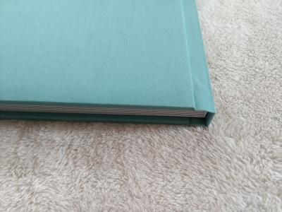 China Van de de Kinderenfoto van vriendentijdschrift Behandeld Boeken de Albumsvierkant 10 x 10 Gepersonaliseerd Te koop