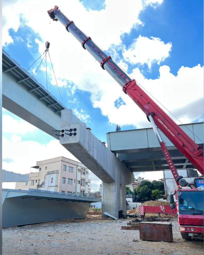 Heavy duty steel truss bridge