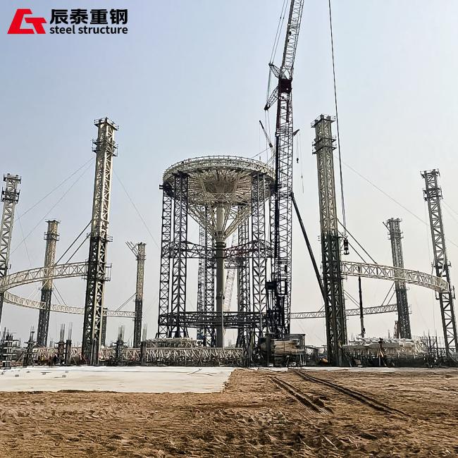 Steel structure truss installation in gymnasium