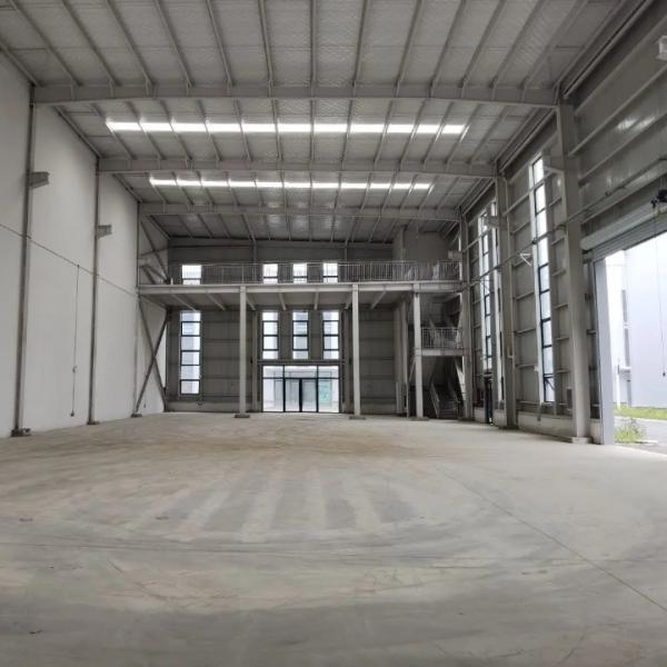 Quality Lightweight Galvanized Steel Structure Building Warehouse Customized for sale