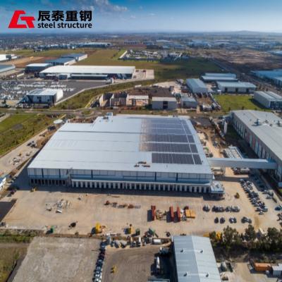 China Light Metal Frame Warehouse Building Pre Engineered Heat Insulation PU Panel for sale