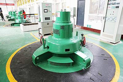 China Gepersonaliseerde Kaplan-hydroturbinegenerator van roestvrij staal van 100 kW-20 MW for sale