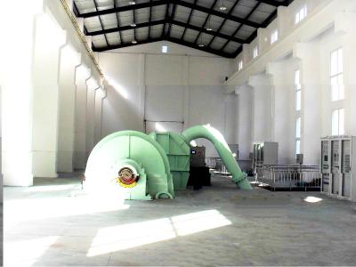 Cina Turbina Pelton a testa alta in acciaio inossidabile da 100 kW a 50 MW con tensione nominale da 6 a 10 kV e raffreddamento ad aria/olio in vendita