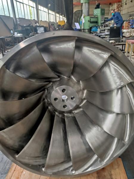 200kW~20mWの再生可能エネルギーと環境に優しいエネルギーのためのカスタマイズされた刃長水力タービン