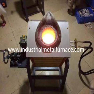 China Forno de indução industrial de aquecimento eficiente com refrigeração personalizável à venda