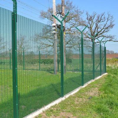 Cina Il bene durevole ha saldato l'anti cavo Mesh Fence For Sale di alta sicurezza di salita 358 in vendita