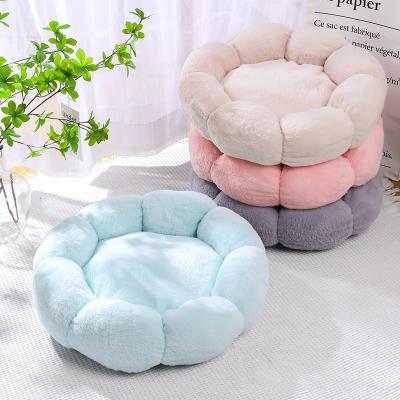 China Soft Wool Cat Bed Plush & Fluffy Design Removable & Washable Cozy Pet Furniture for Cats for sale