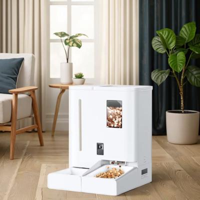 China 2-in-1 Smart Automatic Pet Feeder Eco-Friendly 4-5L Battery-Powered Waterproof IPX5 Water & Food Bowl Plastic for Dogs & Cats for sale
