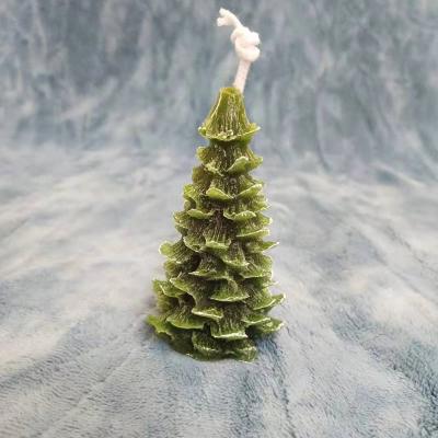 China 6 Oz Pine Tree Shaped Candle Natural Compact And Cute For Bedroom Display for sale