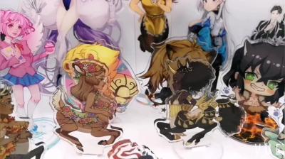 Cina Tabellone acrilico su misura/tabellone di pubblicità con la figura di anime/stella/figura del fumetto/società Logo Printed in vendita