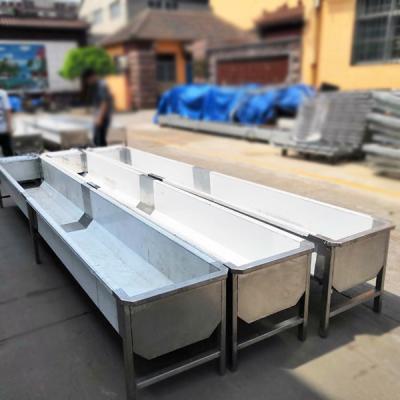 Cina L'abbeveratoio della mucca 100KG di acciaio inossidabile ha personalizzato lungamente in vendita