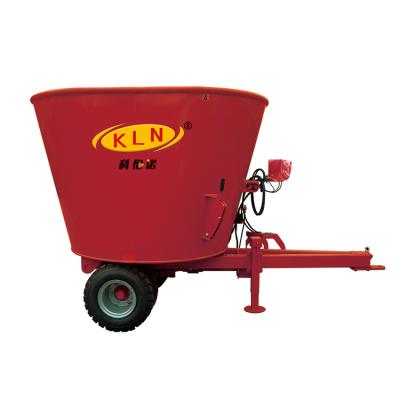 China 6M3 Vertical TMR Mixer Animal Feed Grinder Electric Tractor Cow Fodder for sale