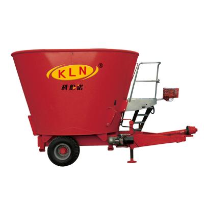 China 6M3 Vertical TMR Mixer Animal Feed Grinder Electric Tractor Cow Fodder for sale
