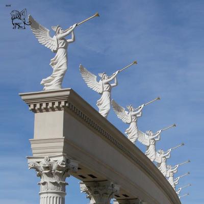 China Estatua de ángel de la victoria de mármol blanco soplando la trompeta, decoración de edificios, figura de jardín, escultura al aire libre, estilo occidental, personalizado en venta